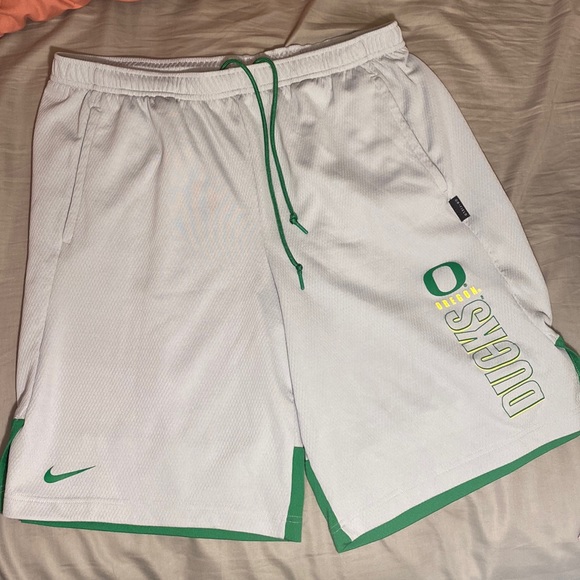 Nike | Shorts | Nike Oregon Ducks Basketball Shorts | Poshmark